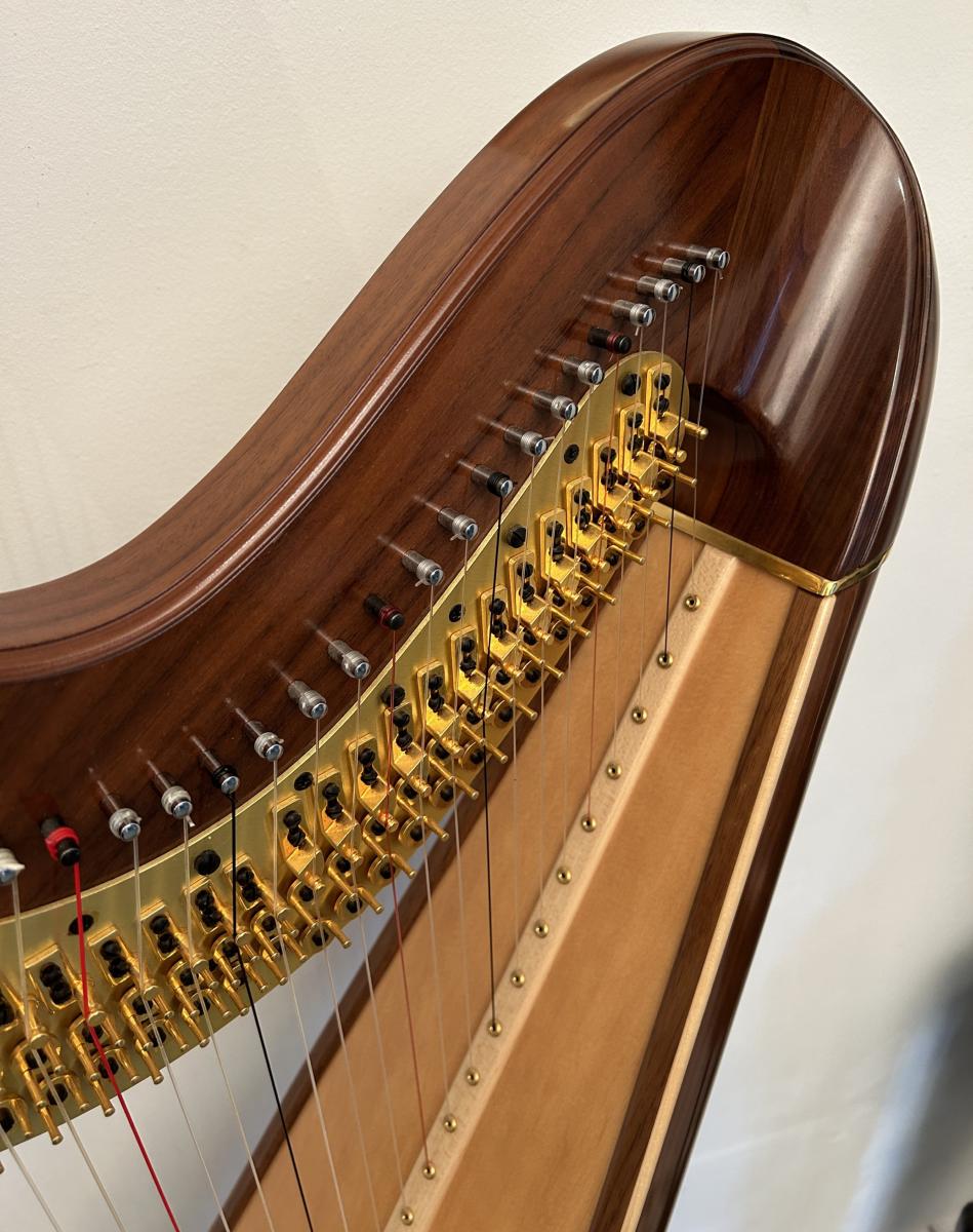 Orpheus 47 Pedal Harp in Walnut - Second Hand 2020